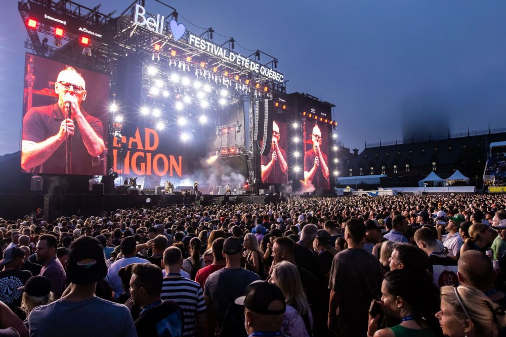 Gold Front Stage Zone | Festival d'été de Québec